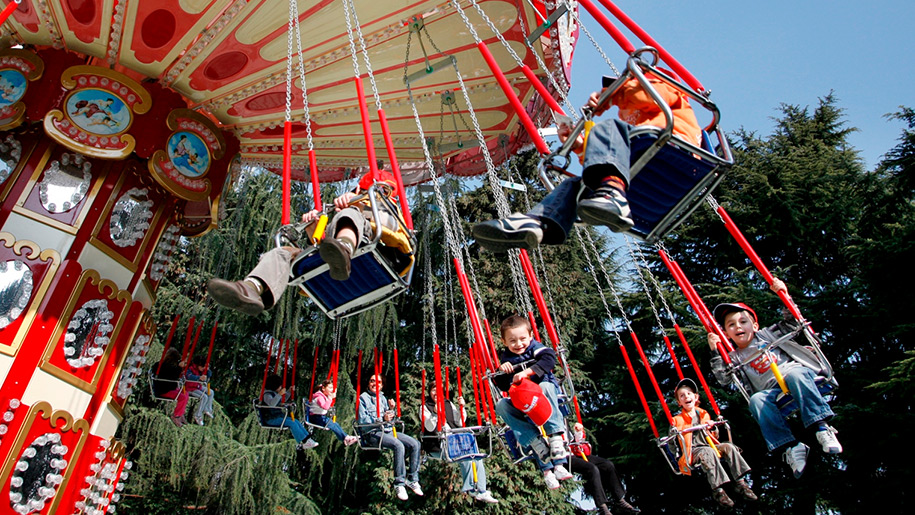 Crealy Theme Park and Resort - Places to go | Lets Go With The Children