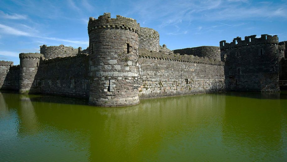 Beaumaris Castle - Places to go | Lets Go With The Children